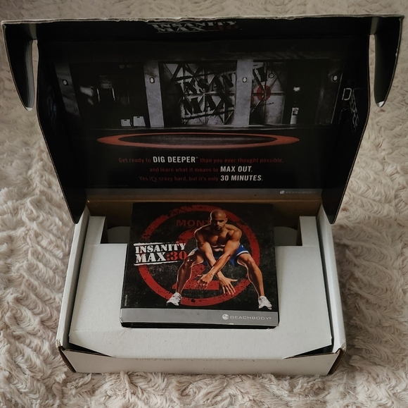 Beachbody | Media | Beachbody Insanity Max 3 Workout Kit | Poshmark